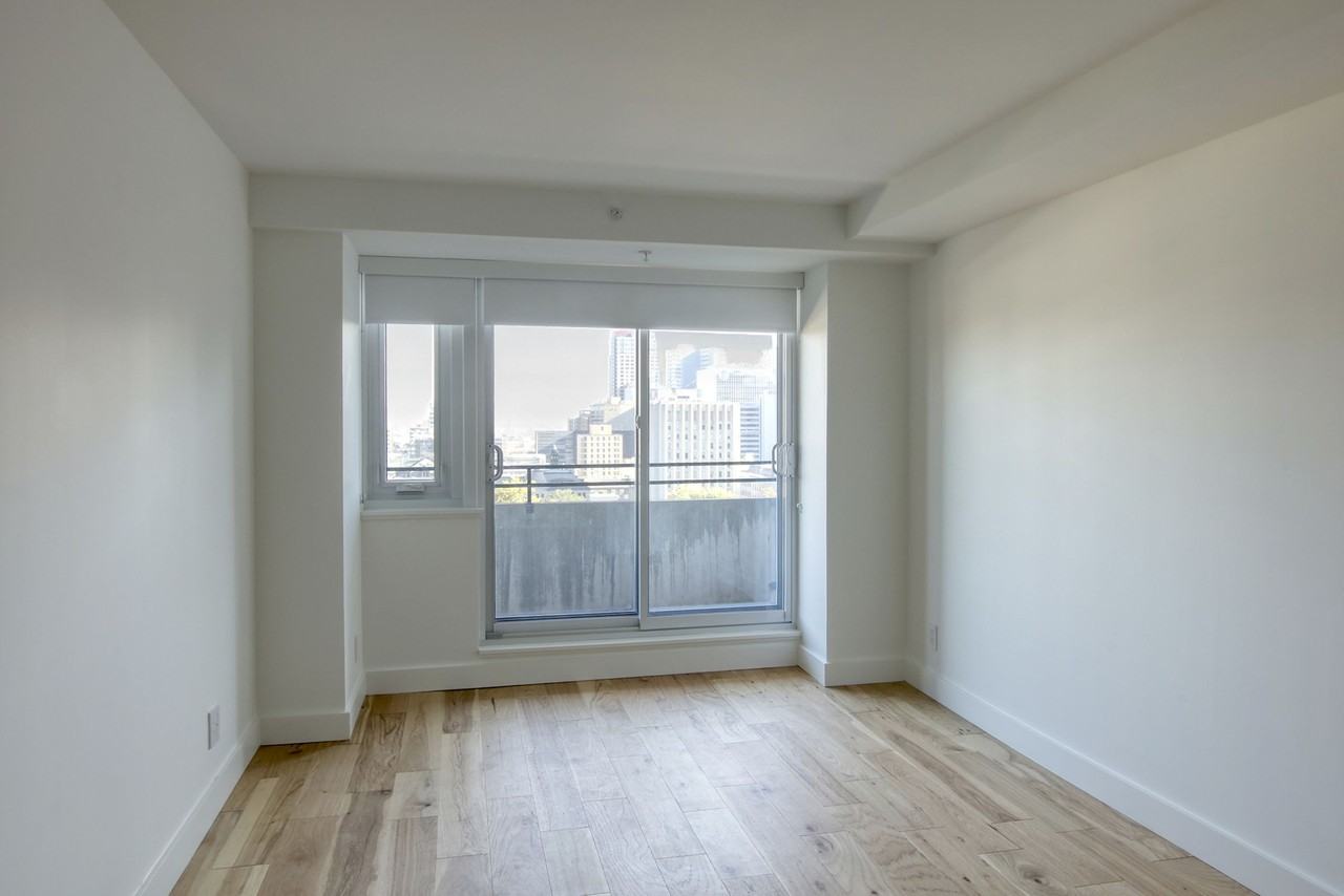 3460 Peel Street Apartments - 3460 Rue Peel, Montréal, QC H3A 2M1 - Zumper