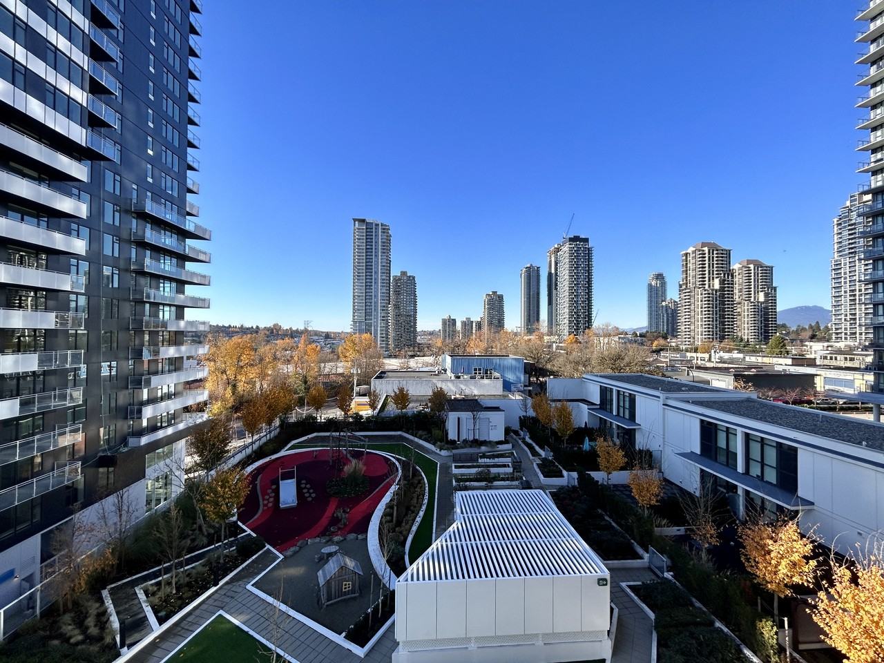 4488 Juneau Street #600, Burnaby, BC V5C 0M4 - 2 Bedroom Apartment for ...