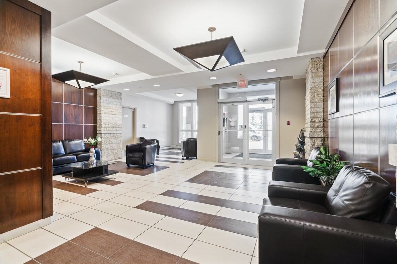 London at Heritage Station Apartments - 8880 Horton Rd Sw, Calgary, AB ...