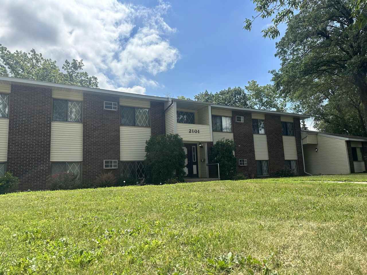 2101 Eric Circle Apartments - 2101 Eric Cir, Alexandria, MN 56308 - Zumper