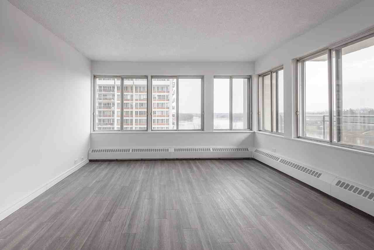 1 place de la Belle-Rive Apartments - 10 Place De La Belle-Rive Laval ...