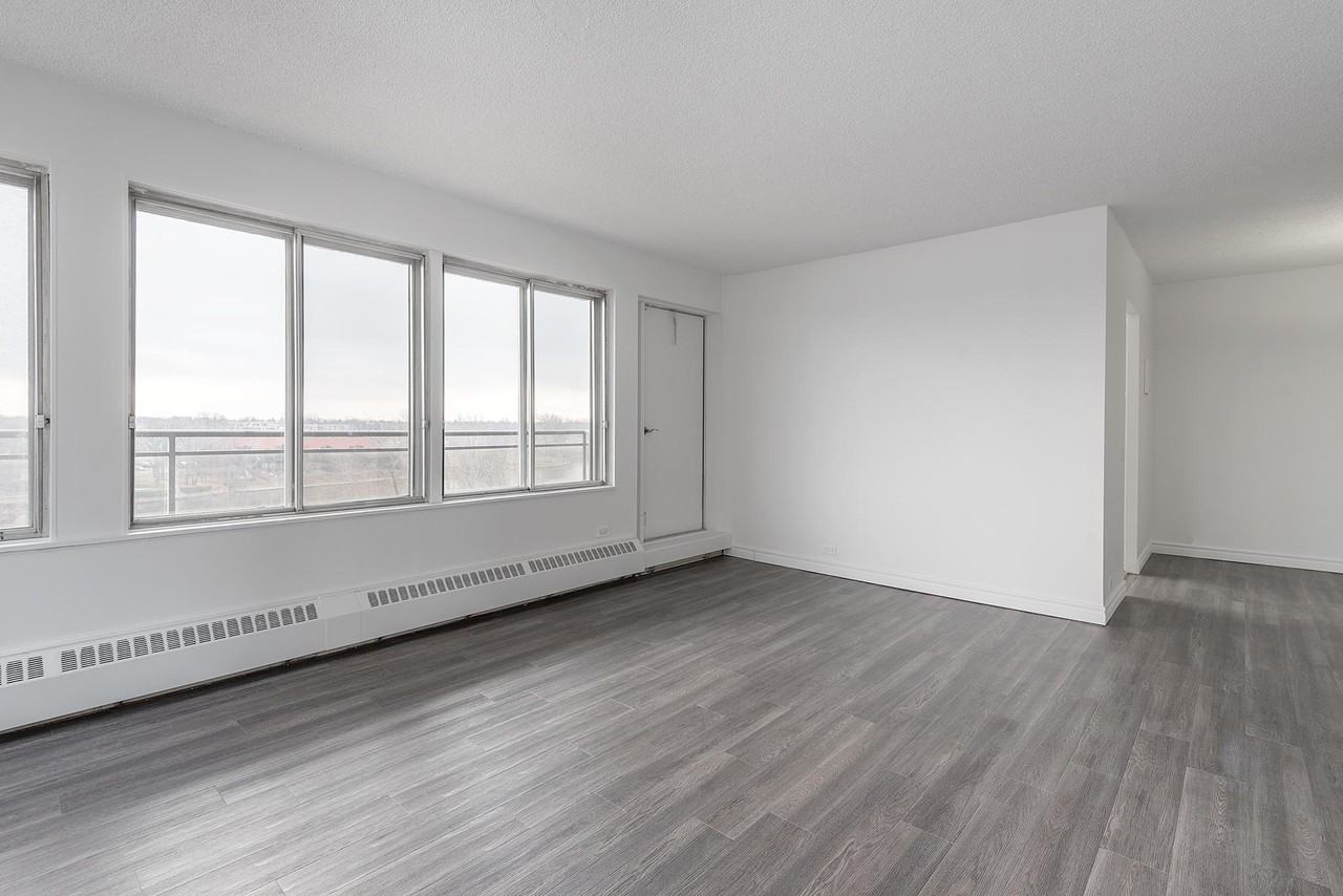 1 place de la Belle-Rive Apartments - 10 Place De La Belle-Rive Laval ...