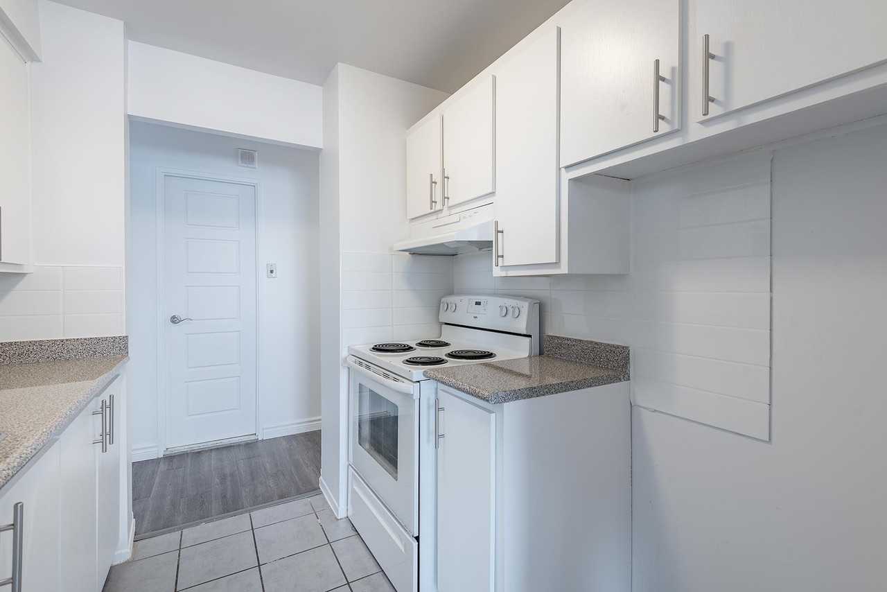 2525 Cavendish Apartments - 2725 Boul Cavendish Montréal QC | Zumper