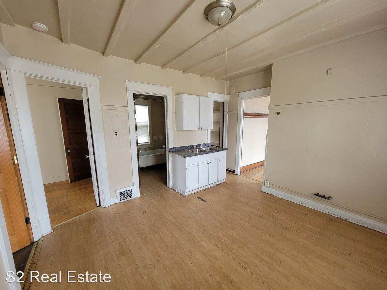 1547 S. Cesar Chavez Dr Apartments - 1547 S Cesar E Chavez Dr ...