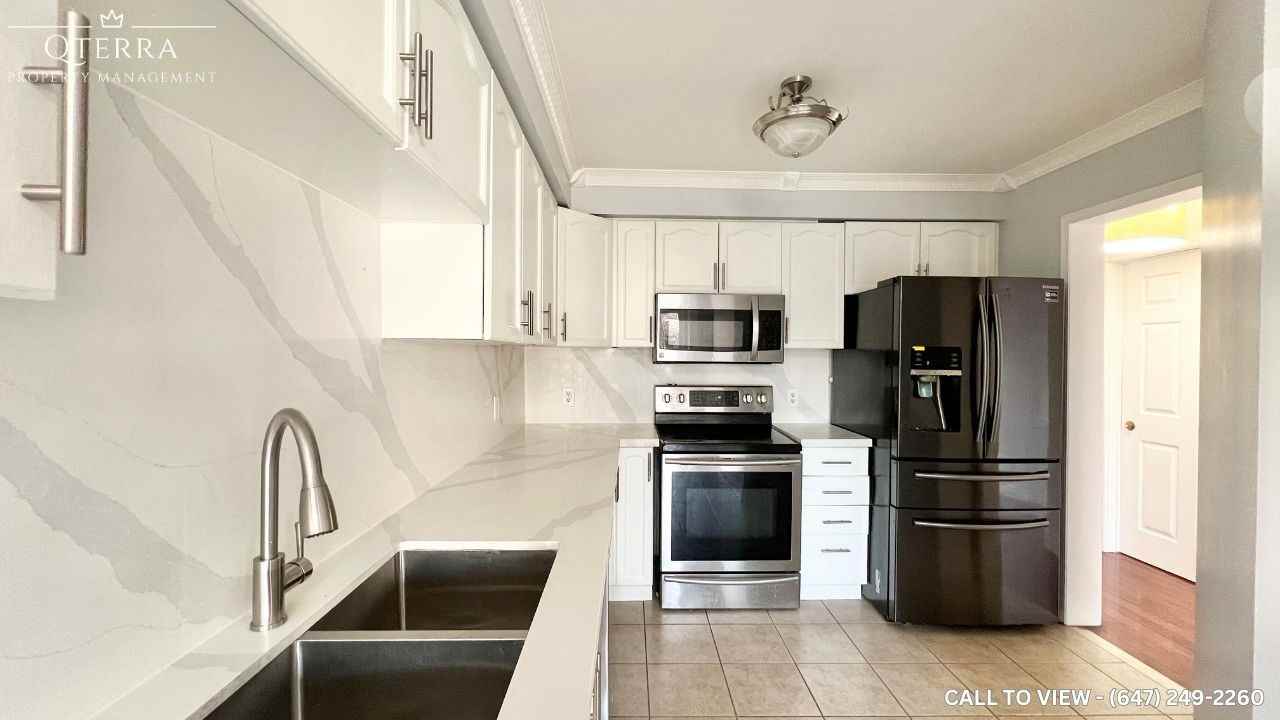1-7203 Frontier Ridge Mississauga, ON L5N 7R2, Canada Apartments - 7203 ...