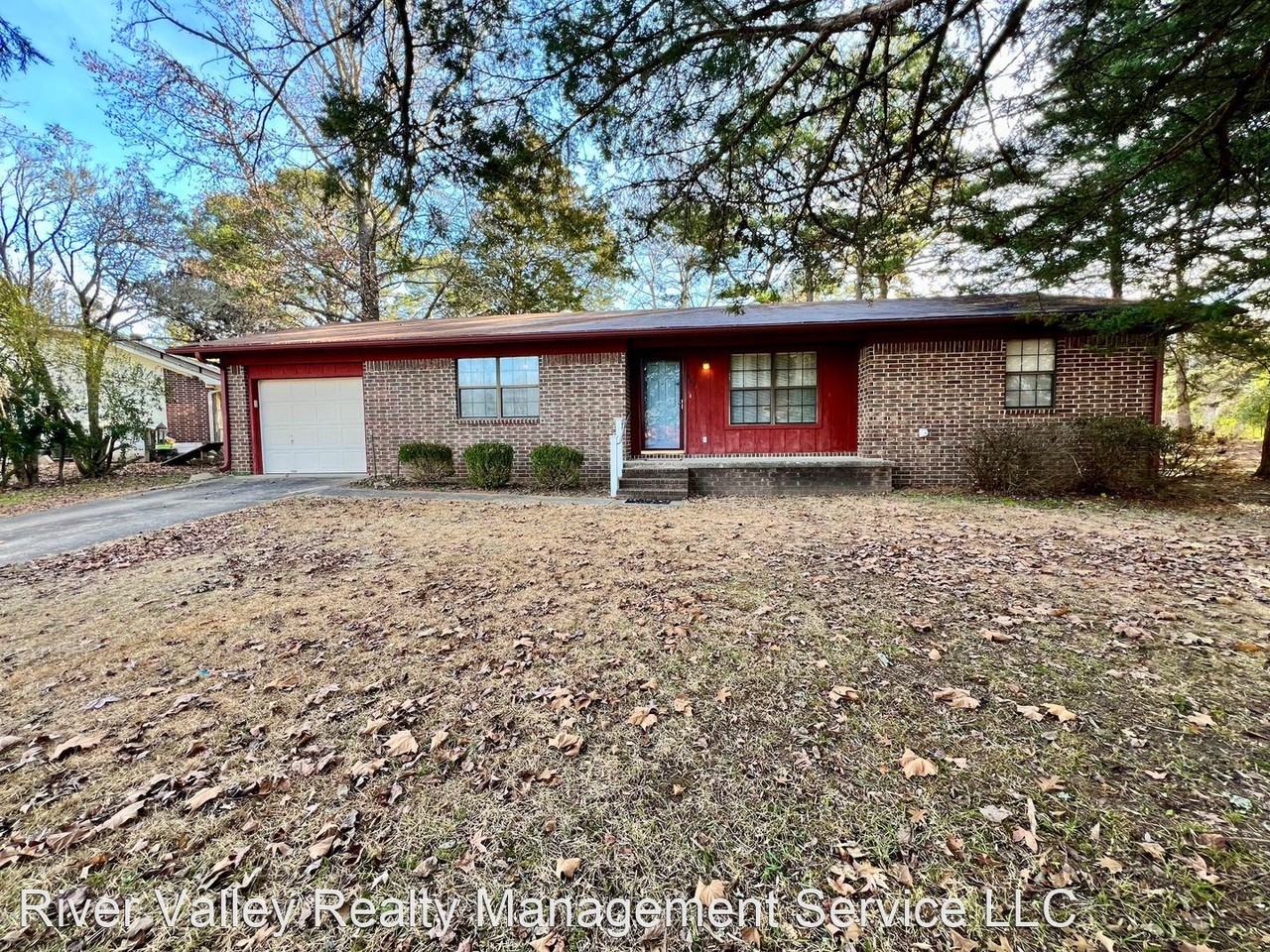 178 Saratoga Dr, Dover, AR 72837 - 3 bedroom House Rental - Zumper