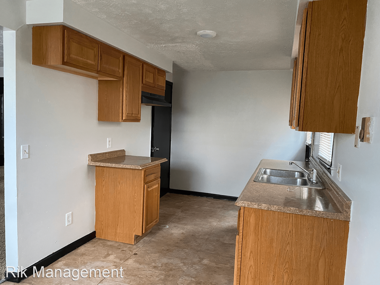 317- 319 Knickerbocker Apartments - Rochester NY | Zumper