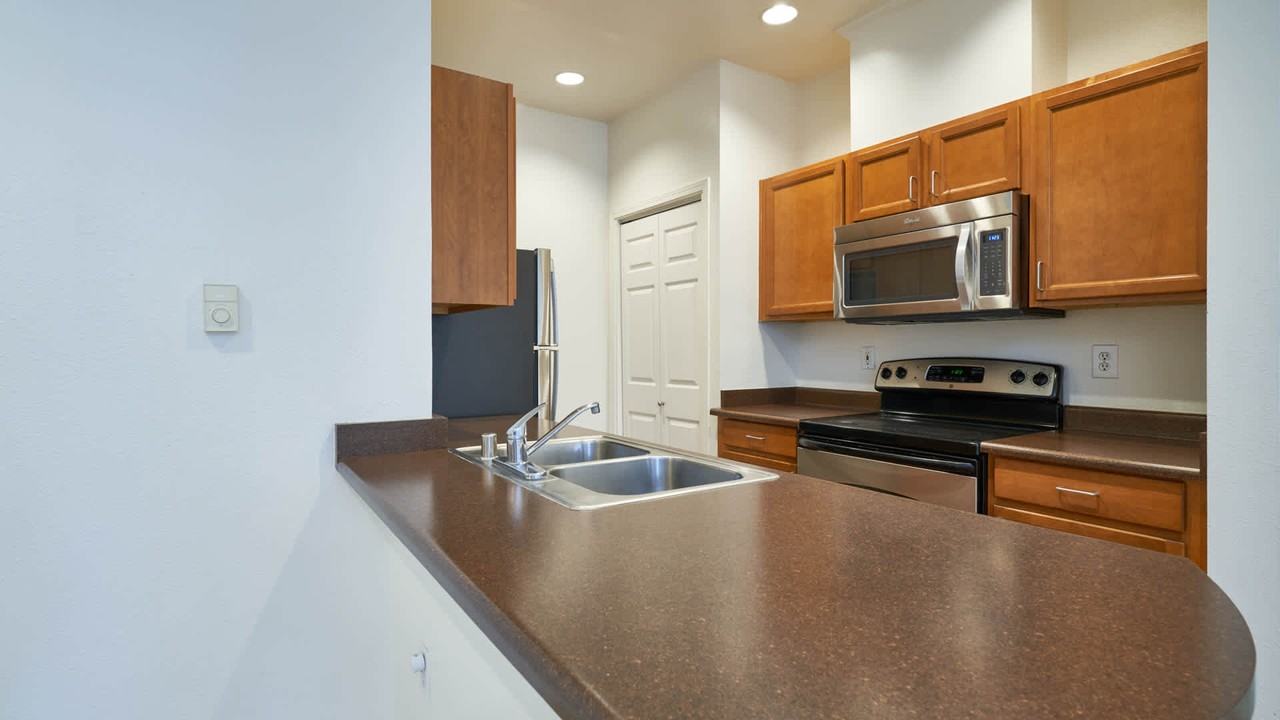 Chelsea Square Apartments - 16340 Ne 83rd St Redmond WA | Zumper