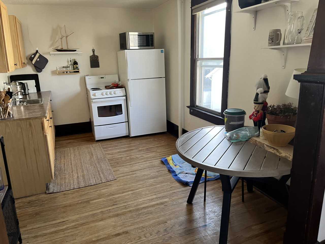 Davis Block Apartments - 535 20 Ave Sw Calgary AB | Zumper