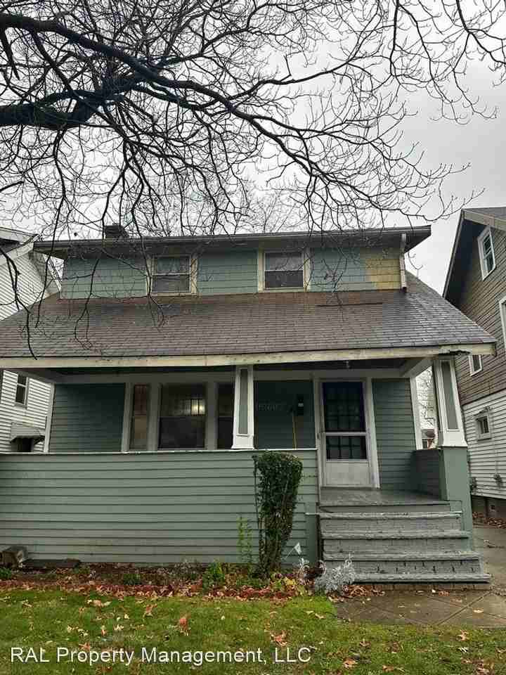 12718 Iroquois Ave, Cleveland, OH 44108 - 3 bedroom House Rental ...