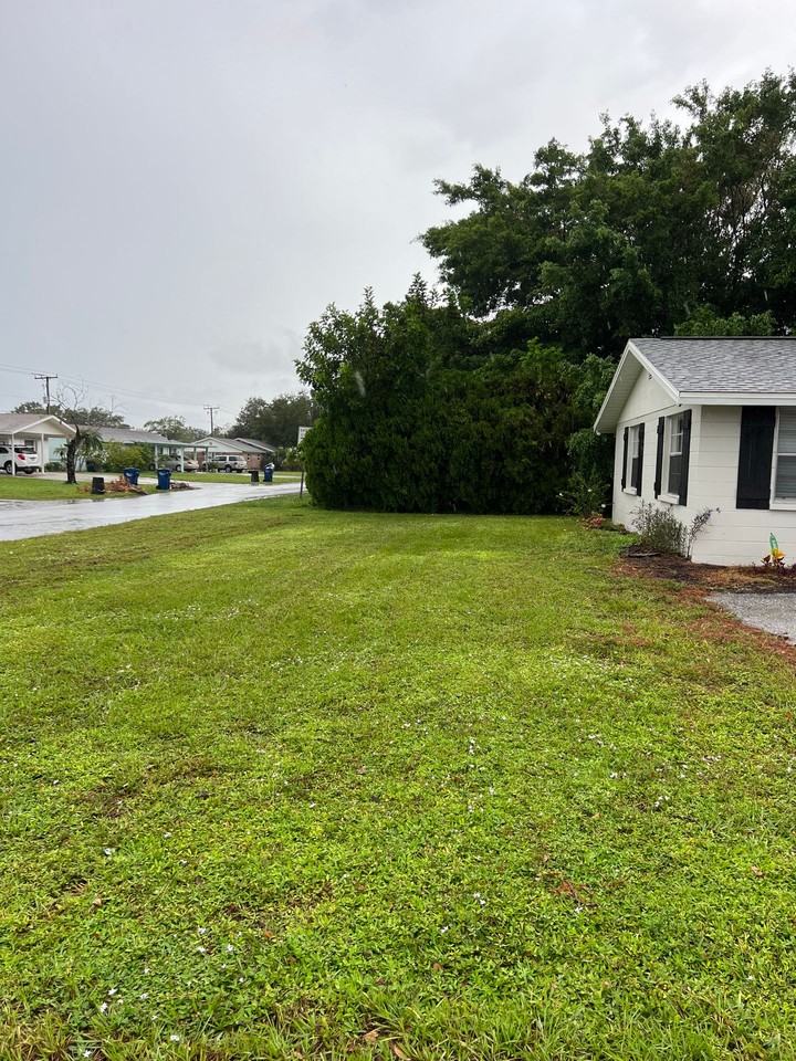 MAVEs VACA 6434 Apartments - 6434 5th St W Bayshore Gardens FL | Zumper