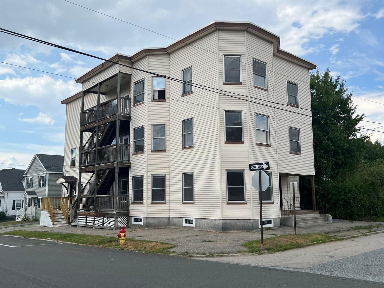 68 Kenney Street Apartments - 68 Kenney St Manchester NH | Zumper