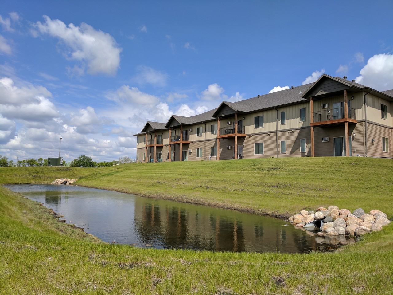 Aspen Ponds Apartments - 6050 36th St S Fargo ND | Zumper
