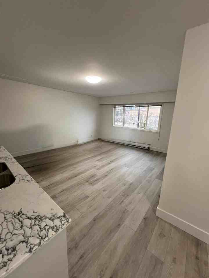 Main St & E 50th Ave #3, Vancouver, BC V5X 3H2 2 Bedroom Apartment for ...