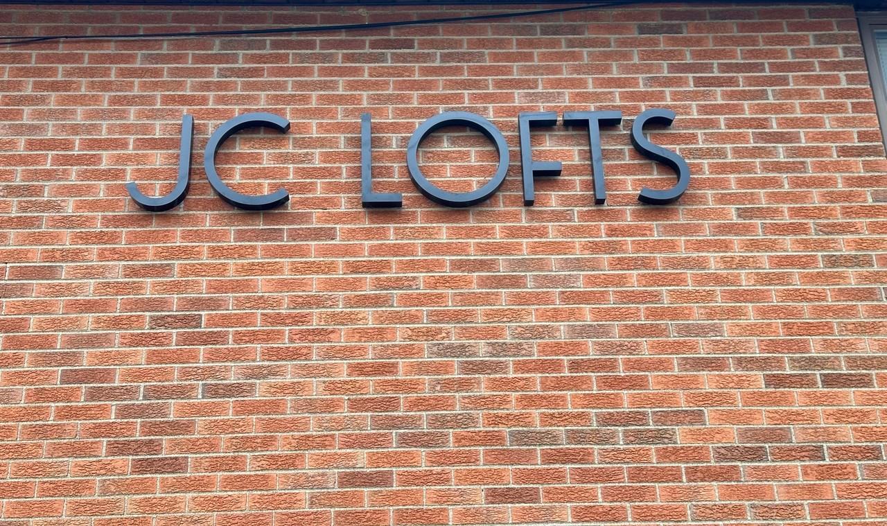 160 & 168 Oregon (JC Lofts) Apartments - 160 & 168 Oregon Street ...