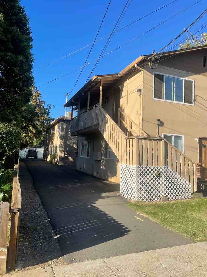 760-770 West Street Apartments - 760 West St Redding CA | Zumper