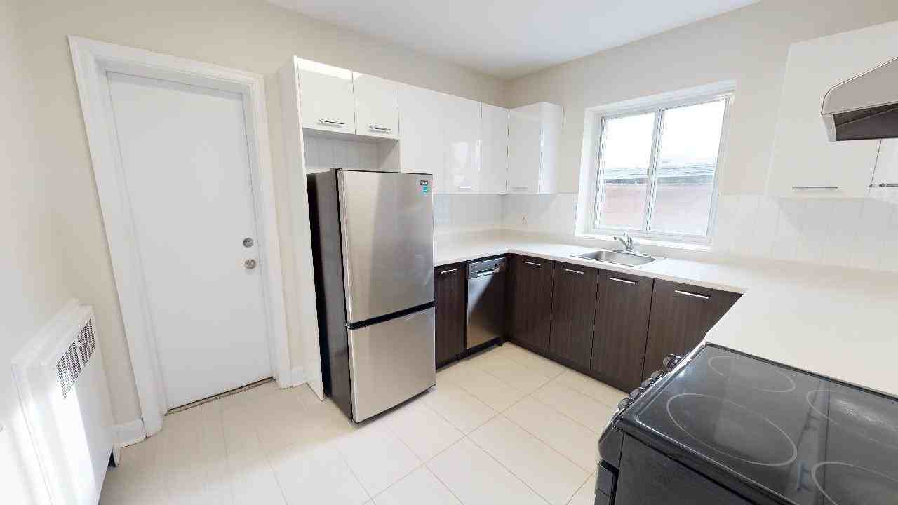 19 Strathcona Apartments in The Glebe, Ottawa, ON K1S 1X3 - Zumper