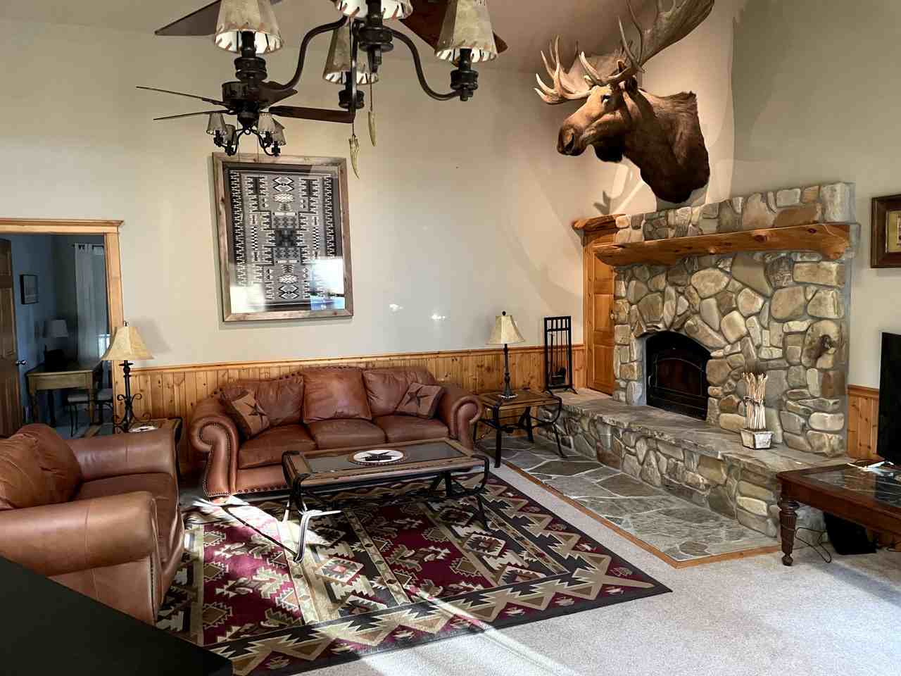 US-20 & Dodds Rd, Bend, OR 97702 - 1 Bedroom Apartment for Rent | PadMapper