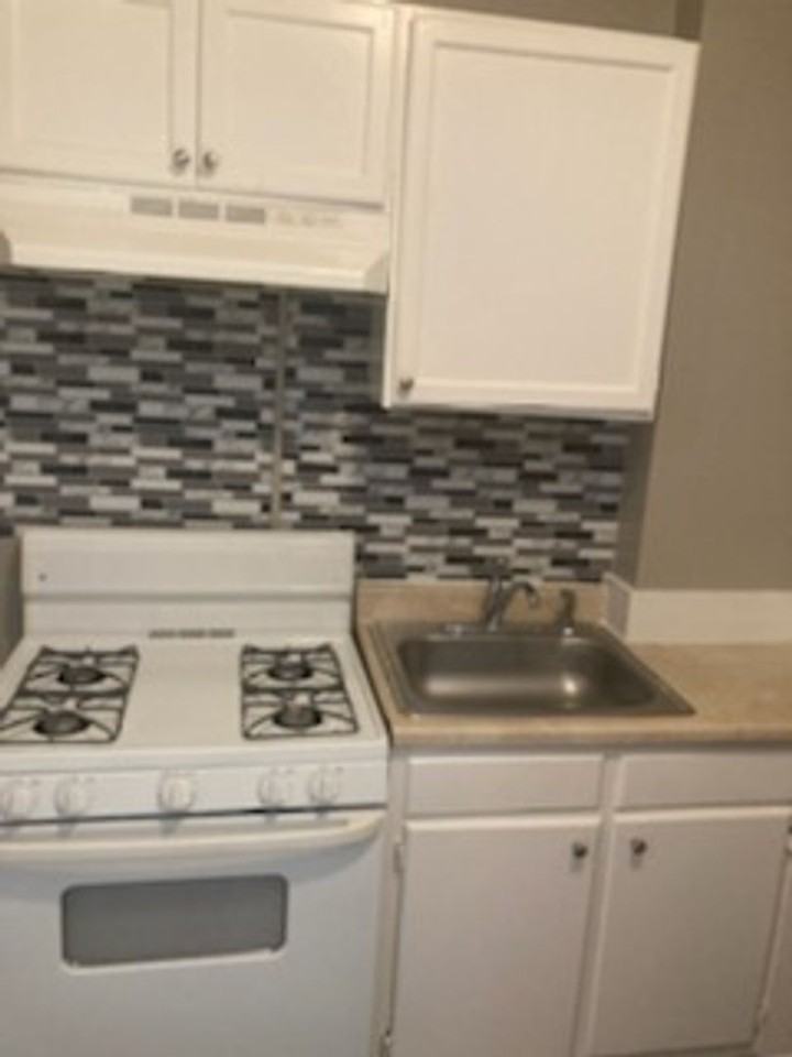 637-641Thurston Road Apartments - Rode Dr Rochester NY | Zumper