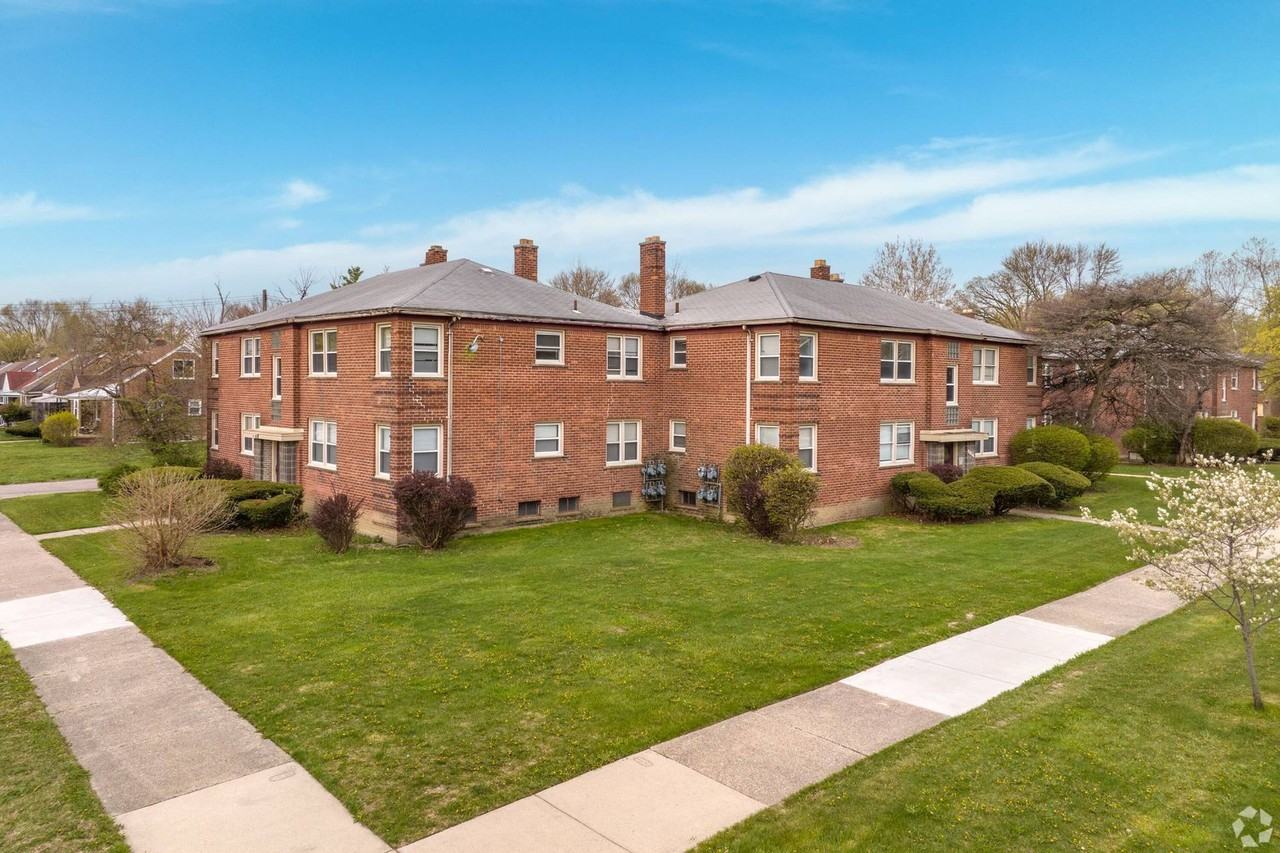 Detroit Luxury Living Apartments - 20101 W Chicago St Detroit MI | Zumper