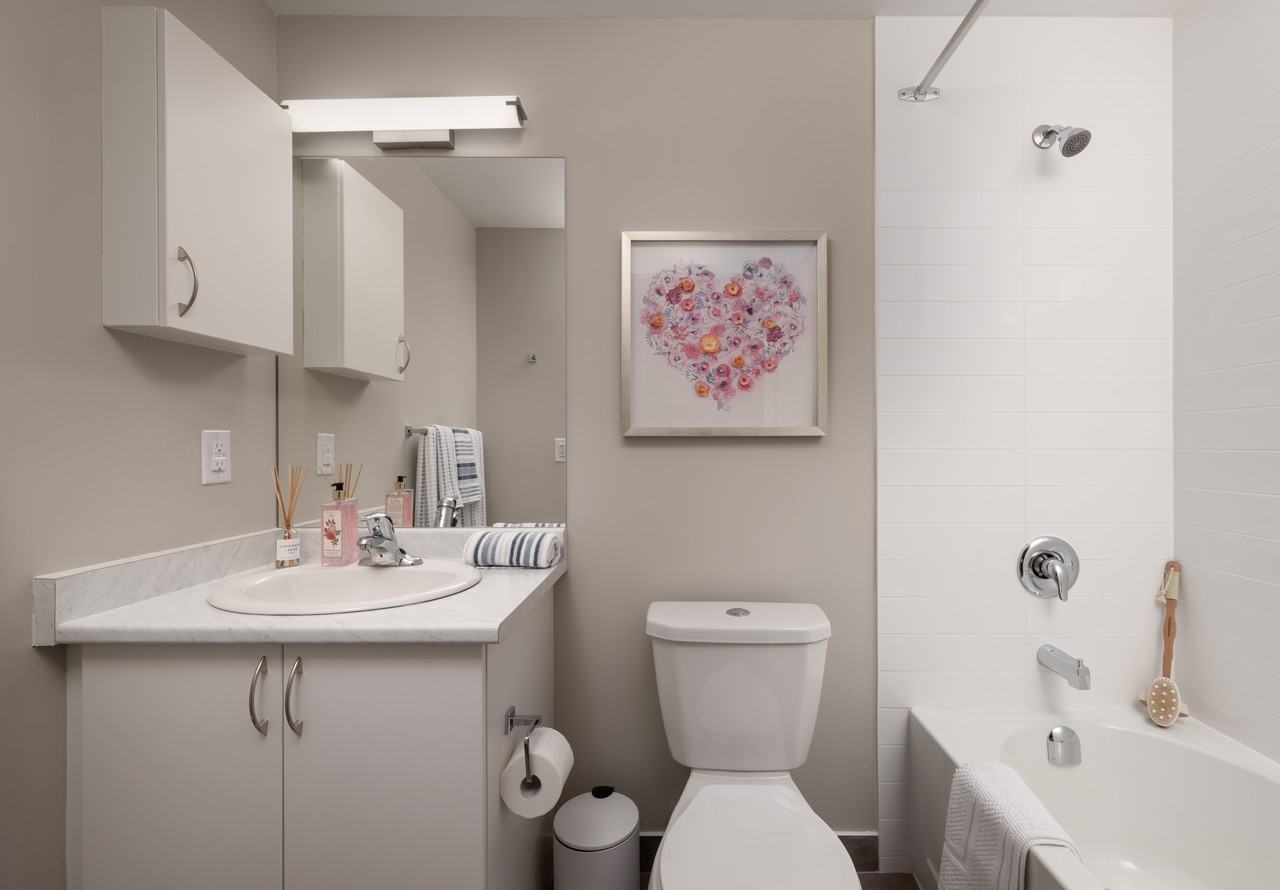 15 VenaWay & 5 Zappacosta Dr. – Emery Crossing Apartments - 5 15 ...