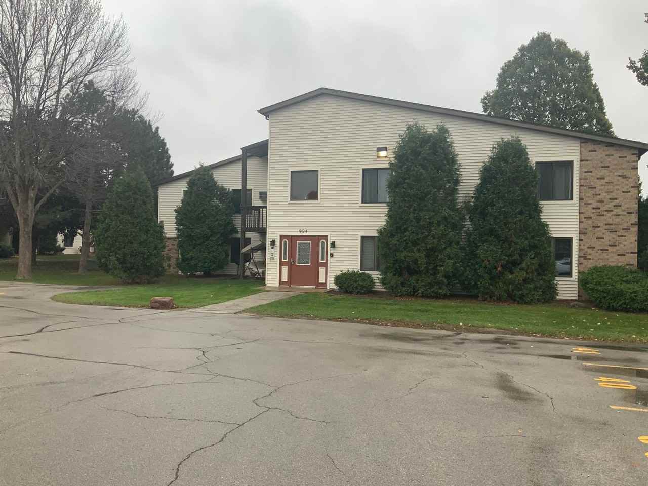 Ashview Terrace Apartments - 988 988 - 1020 Willard Drive Ashwaubenon ...