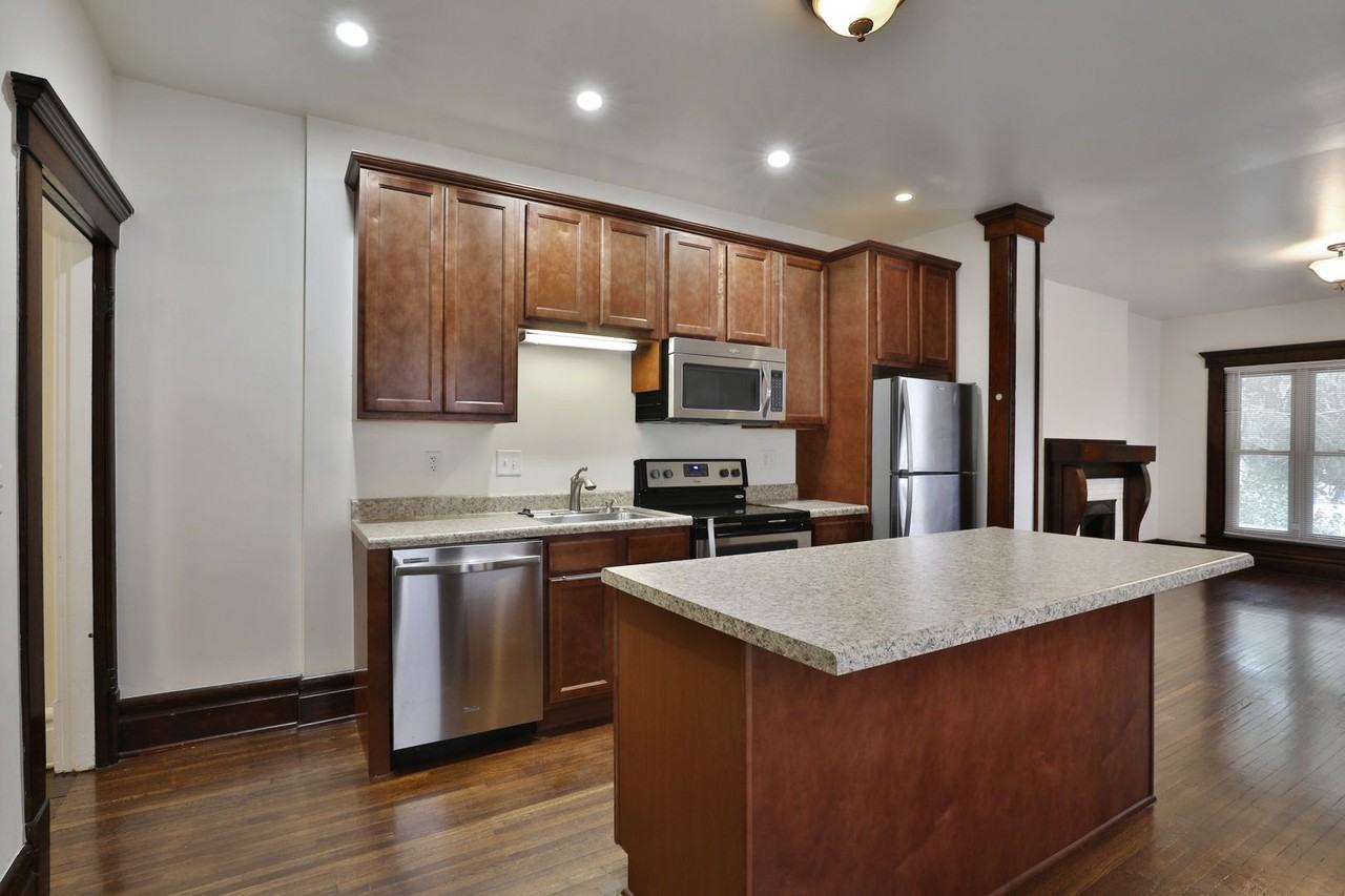246 E Patterson Ave, Columbus, OH 43202 - 3 bedroom House Rental - Zumper