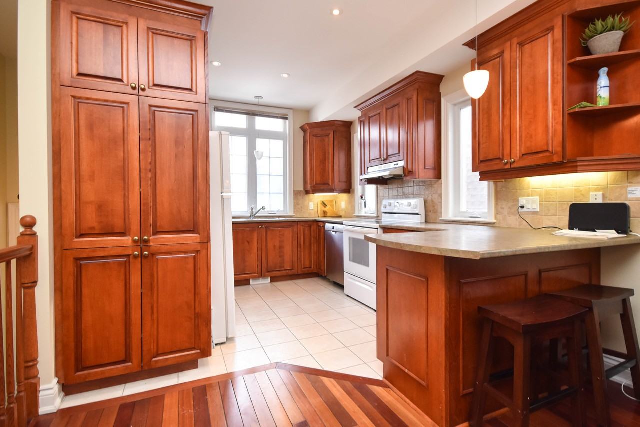 107 Greenfield Avenue Apartments - 107 Greenfield Ave Ottawa ON | Zumper