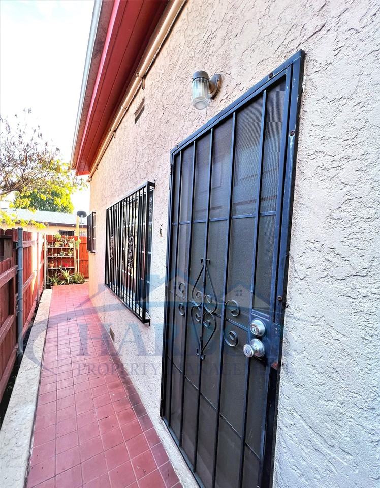 623 - 627 W. Sepulveda Street Apartments - 623 W Sepulveda St Los ...