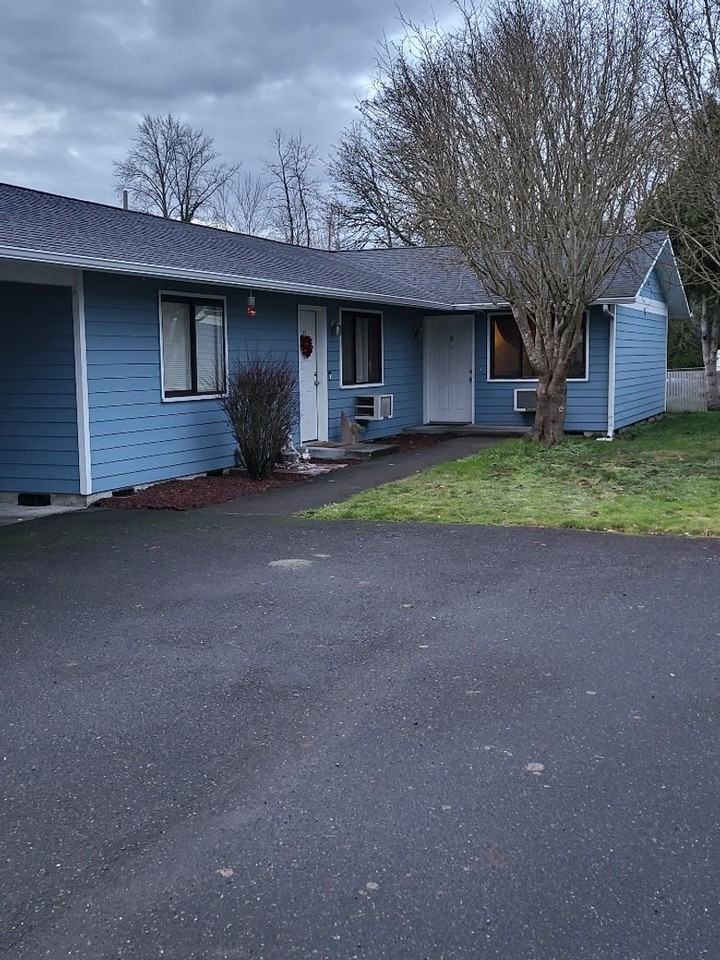 r139j Apartments - 1315 Alexander St Centralia WA | Zumper