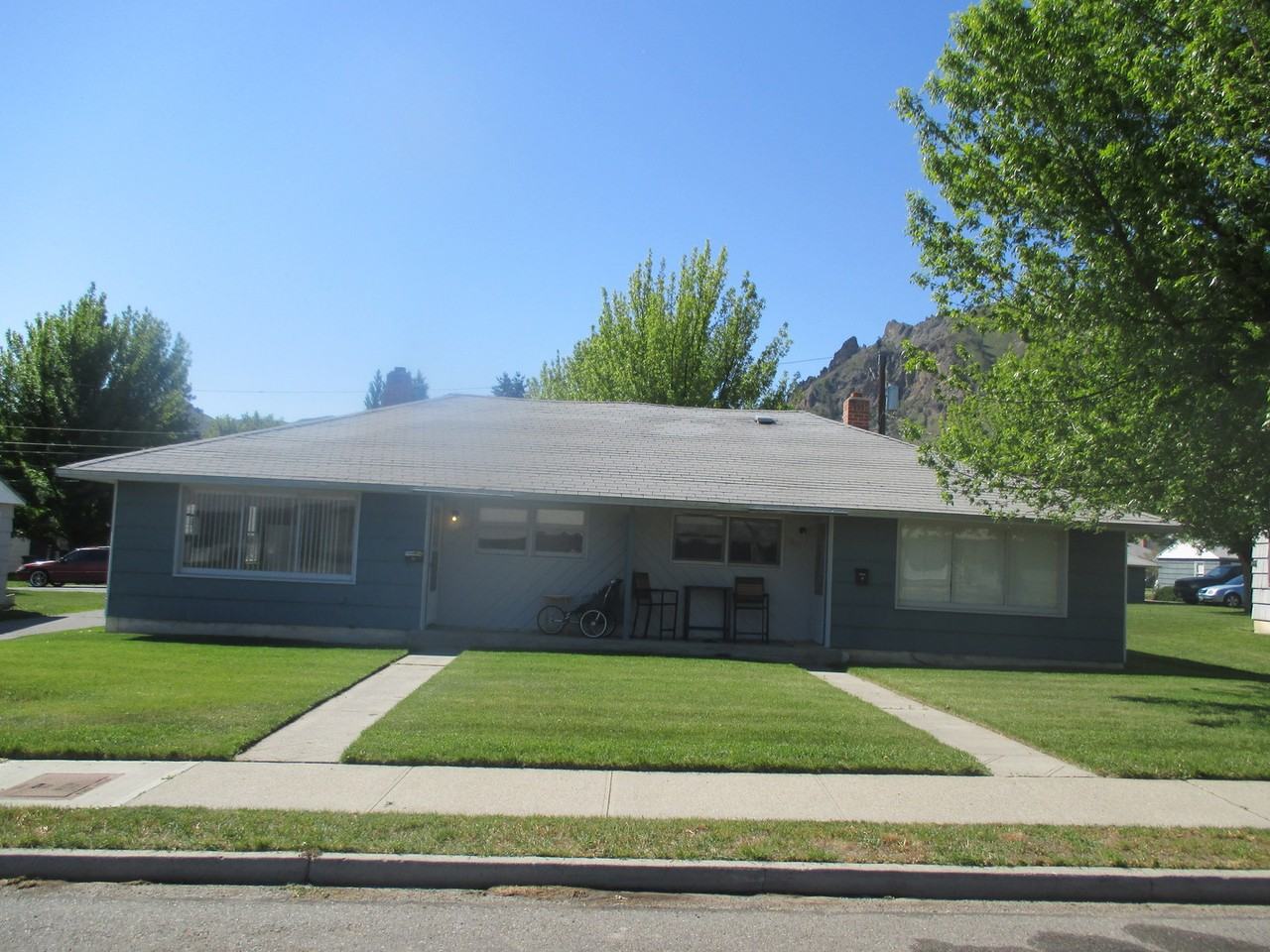 Johnson / Utah Duplexes Apartments in Wenatchee, WA 98801 - Zumper