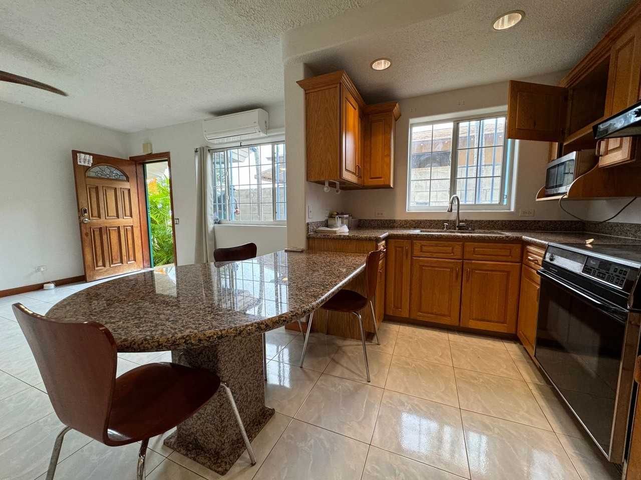 3528 Aliamanu St, Urban Honolulu, HI 96818 - 2 bedroom House Rental ...