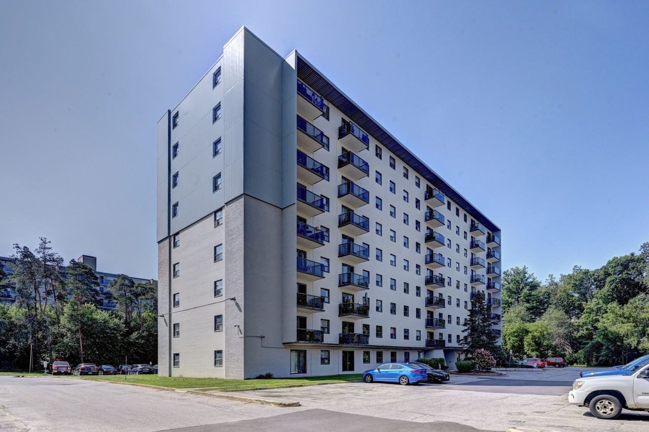 Park Lane Towers Apartments - 204 Hespeler Rd, Cambridge, ON N1R 3H5 ...