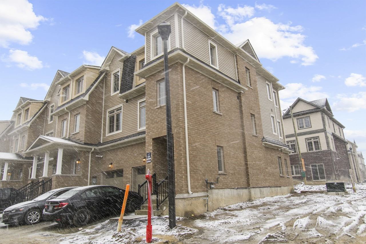 111 Senay Circle #111, Clarington, ON L1E 0G9 4 Bedroom House for ...