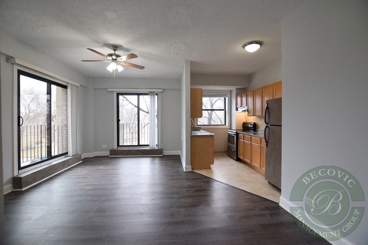 The Legacy HB at Clarendon Park - 4520 N Clarendon Ave, Chicago, IL ...