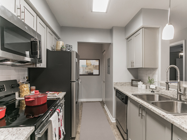 Summit Place at Limestone Apartments - 2350 Windward Ln, Gainesville ...