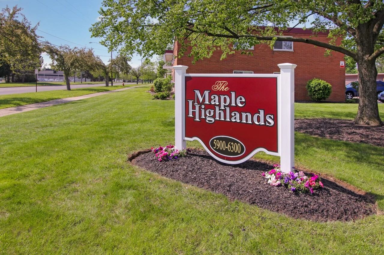 Maple Highlands Apartments - 6000 Lee Rd S, Maple Heights, OH 44137 ...