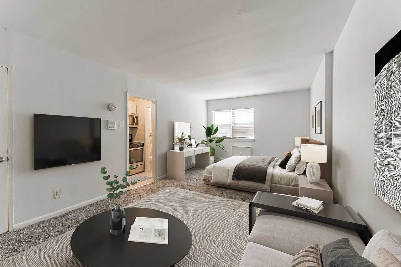 Bayview Apartments - 125 S Bayview Ave Freeport NY | Zumper