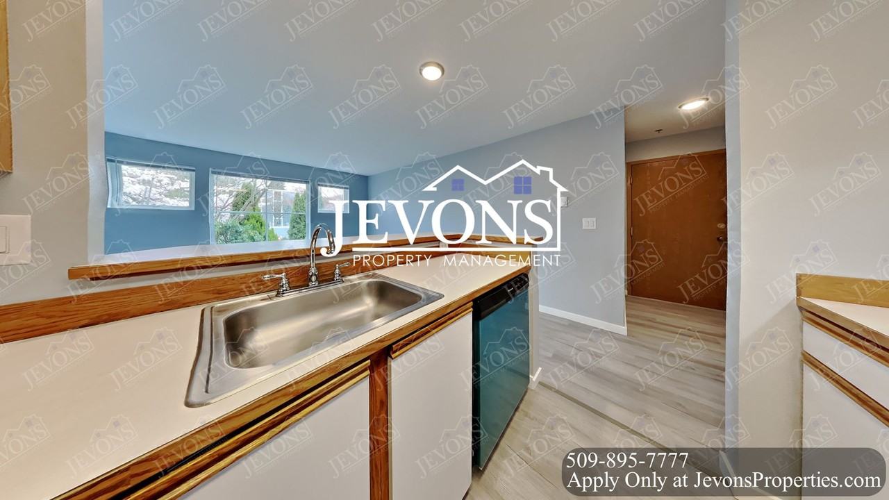 1012 NW 85th St Seattle, WA 98117 Apartments - 1012 Nw 85th St Seattle ...