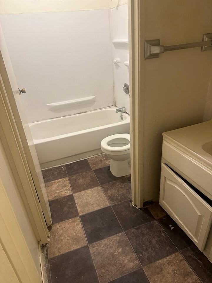 7674-7688 West Wabash Court - 88 Unit Portfolio Apartments - 7674 W ...