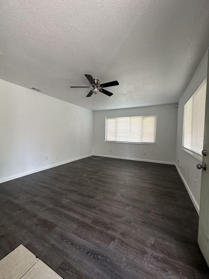 3996 Sierra Vista Ave, Sacramento, CA 95820 - Apartment for Rent ...