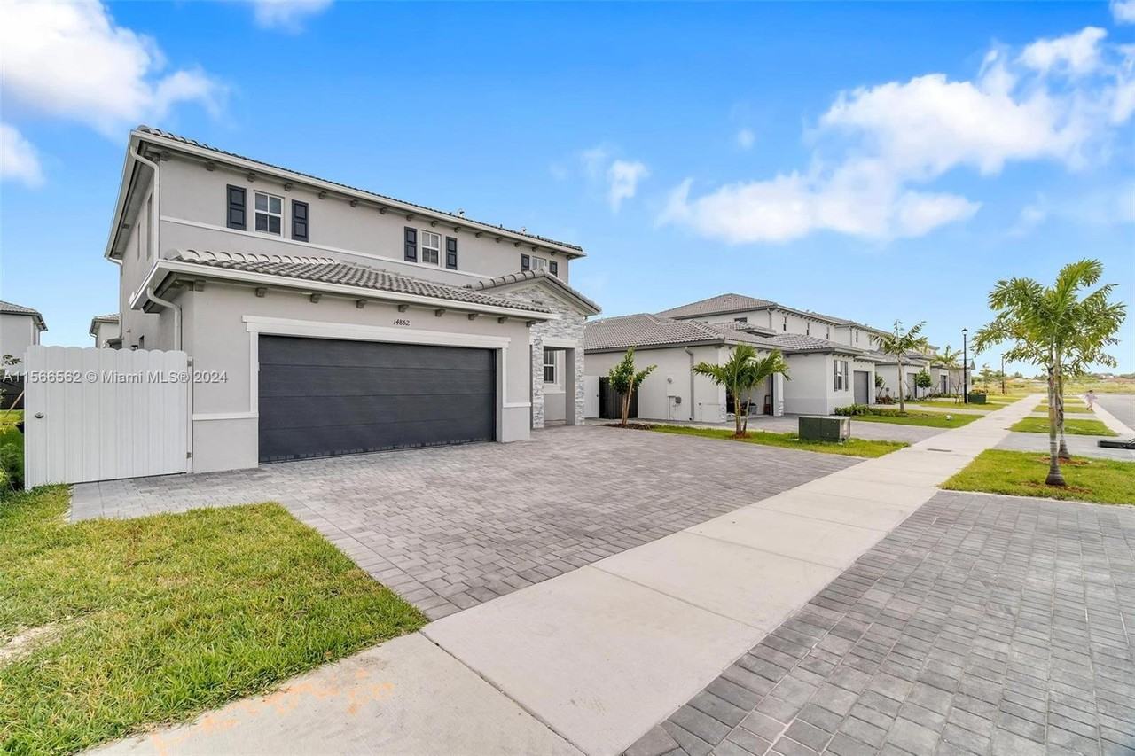14852 Sw 162nd Ave, Miami, FL 33196 4 Bedroom House for $4,300/month ...
