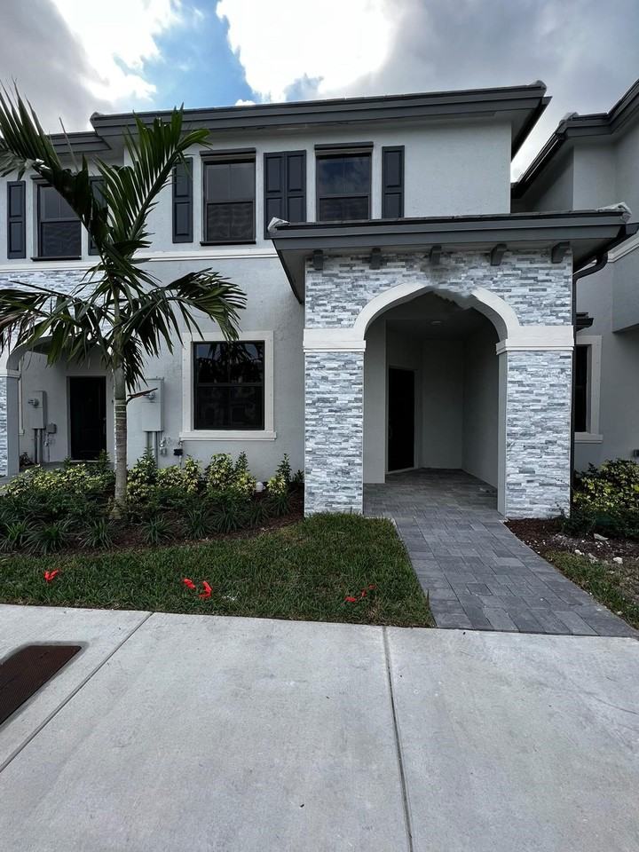 13244 Sw 256th St, Princeton, FL 33032 3 Bedroom House for $2,600/month ...