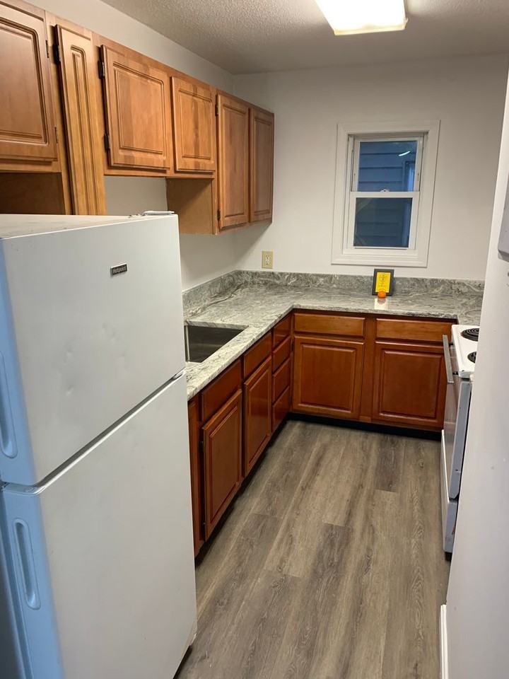 17 Basset street Apartments - 17 Bassett St Lowell MA | Zumper