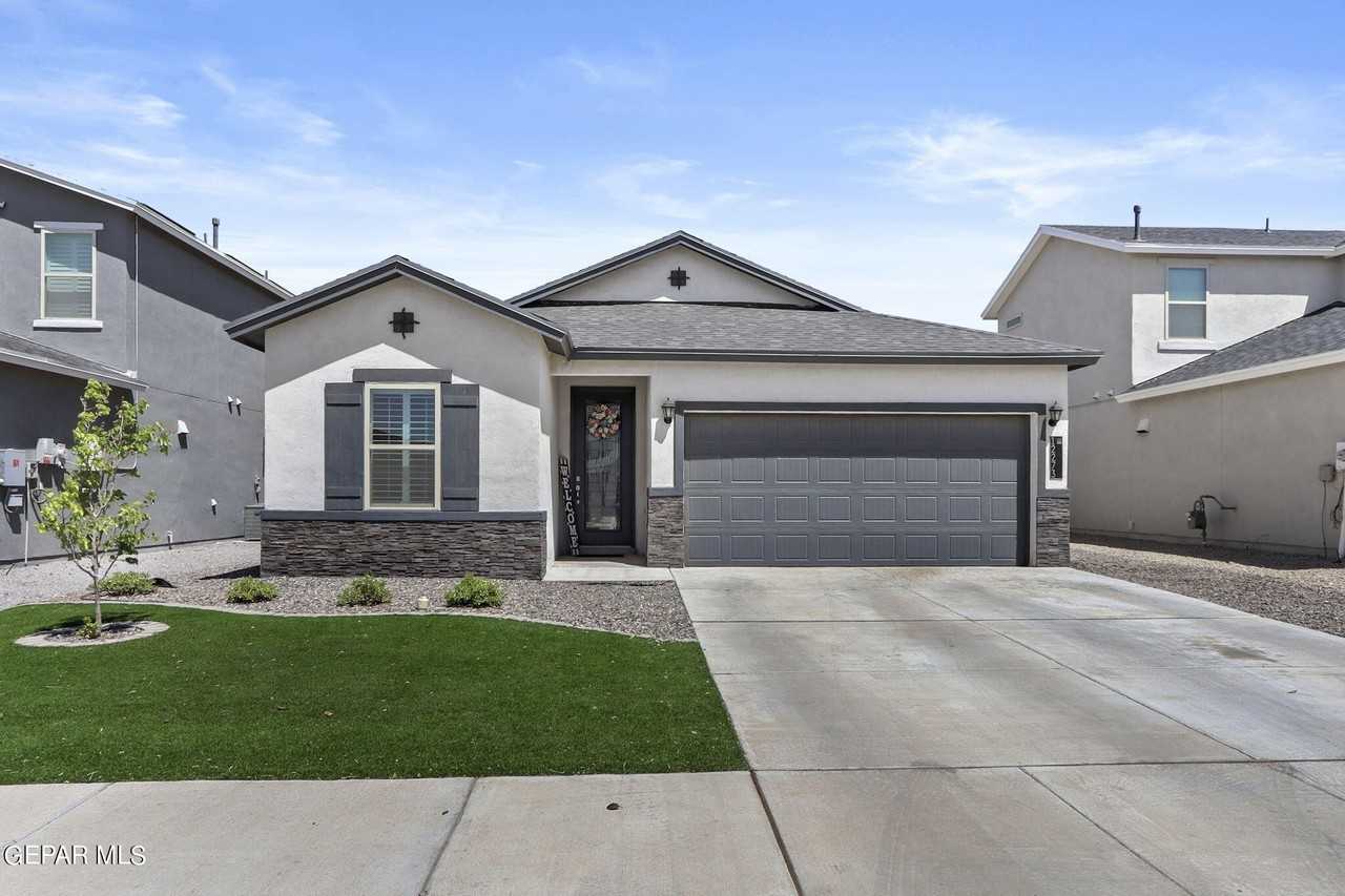 12273 Desert Vista Ave, El Paso, TX 79938 - 3 bedroom House Rental - Zumper