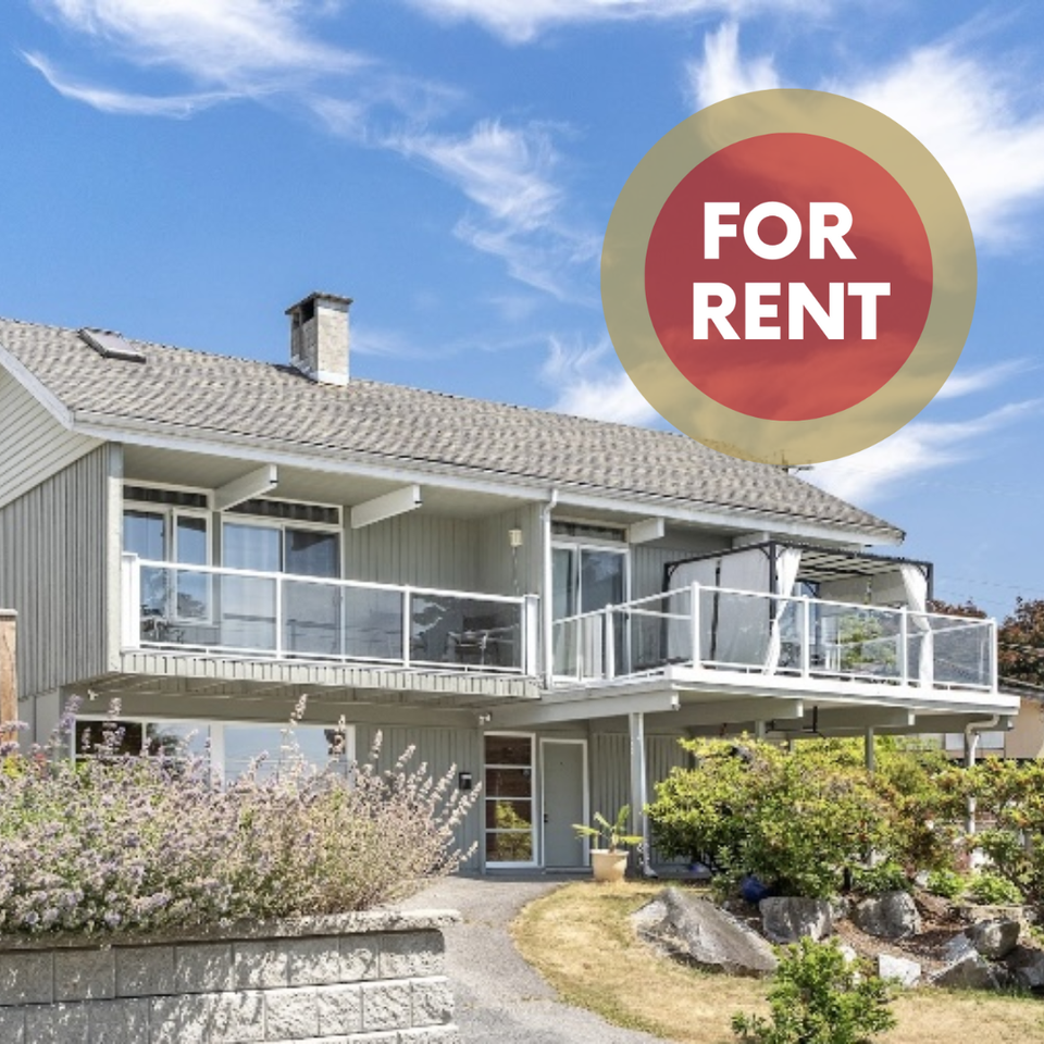 442 Monteray Avenue, North Vancouver, BC V7N 3G2, CAN - 3 bedroom House Rental - Zumper