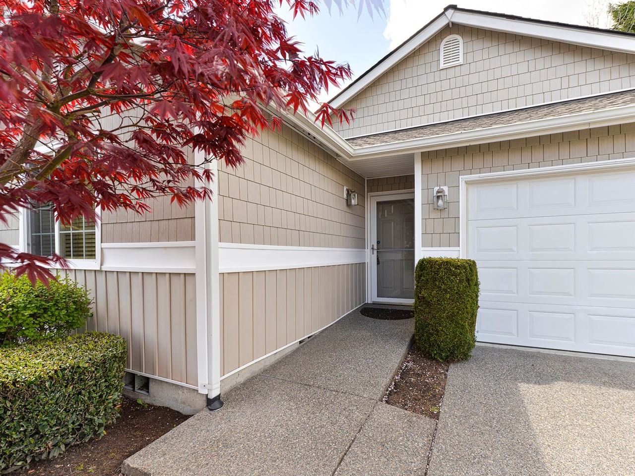 11814 4th Avenue Ct E, Parkland, WA 98445 3 Bedroom Condo for $2,500 ...