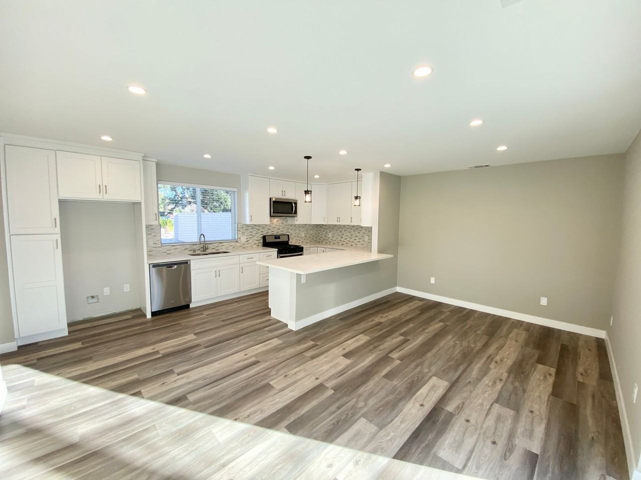 CHEVRON Apartments - 958 Chevron Ct Altadena CA | Zumper