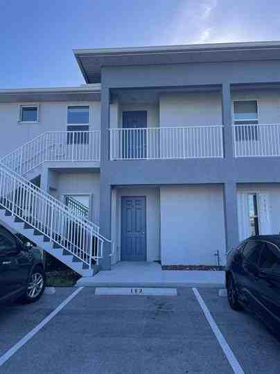 319 Nicholas Parkway West 201 - 201 #201, Cape Coral, FL 33991 3 ...