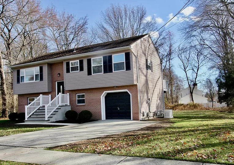 10 Golfview Dr, Shark River Hills, NJ 07753 - 3 bedroom House Rental ...